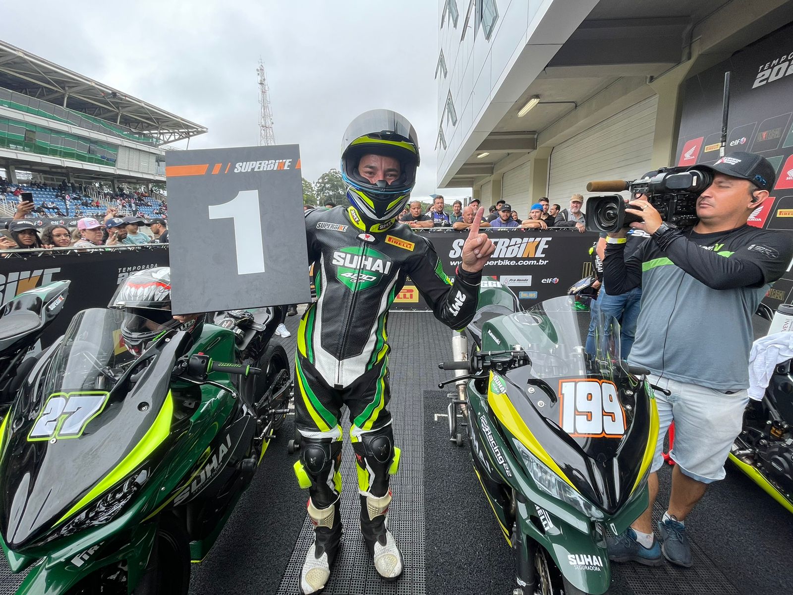 Arthur Costa vence corrida eletrizante da Suhai 400 Cup - Superbike