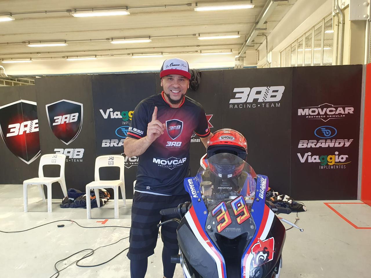 Danilo Anselmo crava o tempo mais rápido na categoria Light da ...