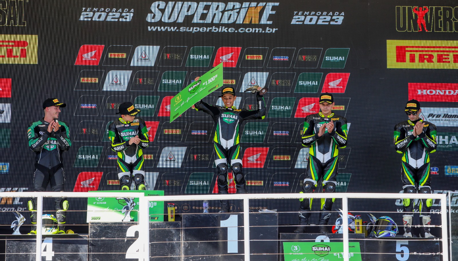 Murilo Gomes celebra primeira vitória pela Suhai 400 Cup - Superbike