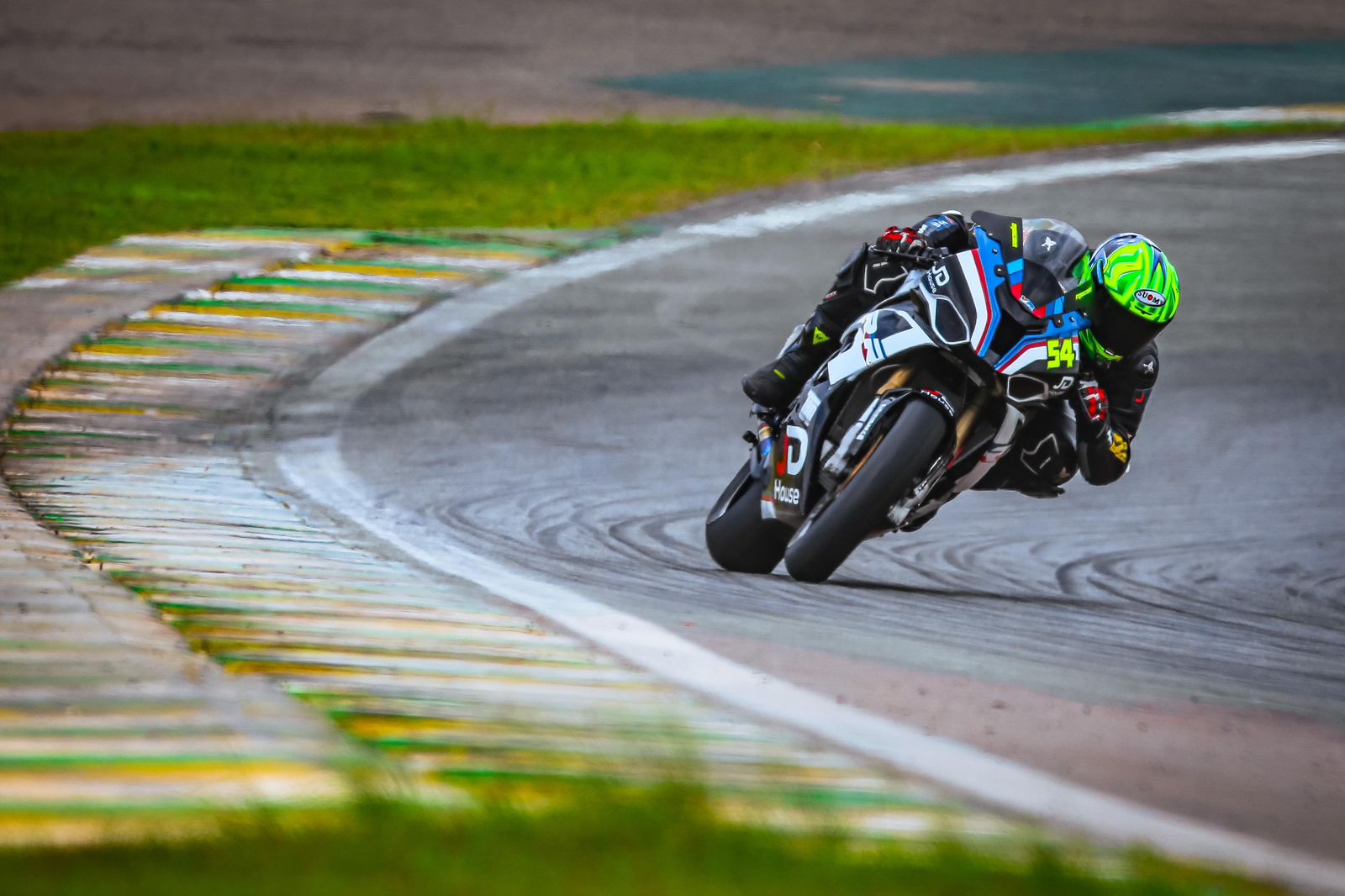 Felipe Macan fala em evolução com sua nova moto - Superbike